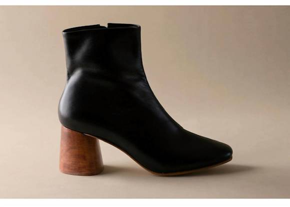 HUMA BLANCO | Shoes | New Huma Blanco Harlow Boot In Coal Leather ...